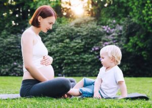 Relationship-Building Tips for You and Your Surrogate - Make Easy Life